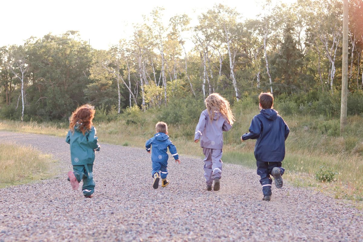 11 Ways to Transform Your Backyard into a Learning Space for Kids ...